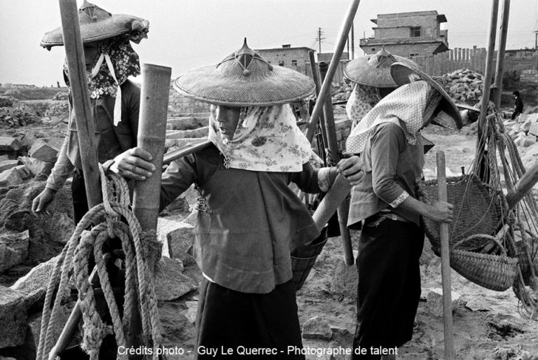 Portrait et présentation du talentueux photographe breton Guy Le Querrec